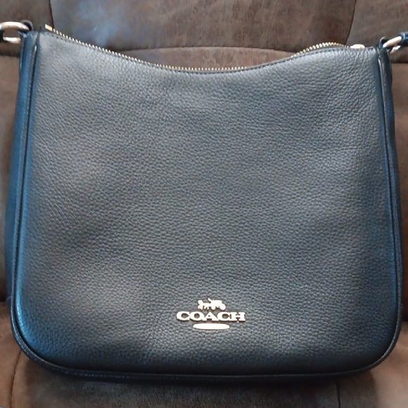 Coach | Bags | Coach Black Leather Shoulder Bag With Signature Design ...